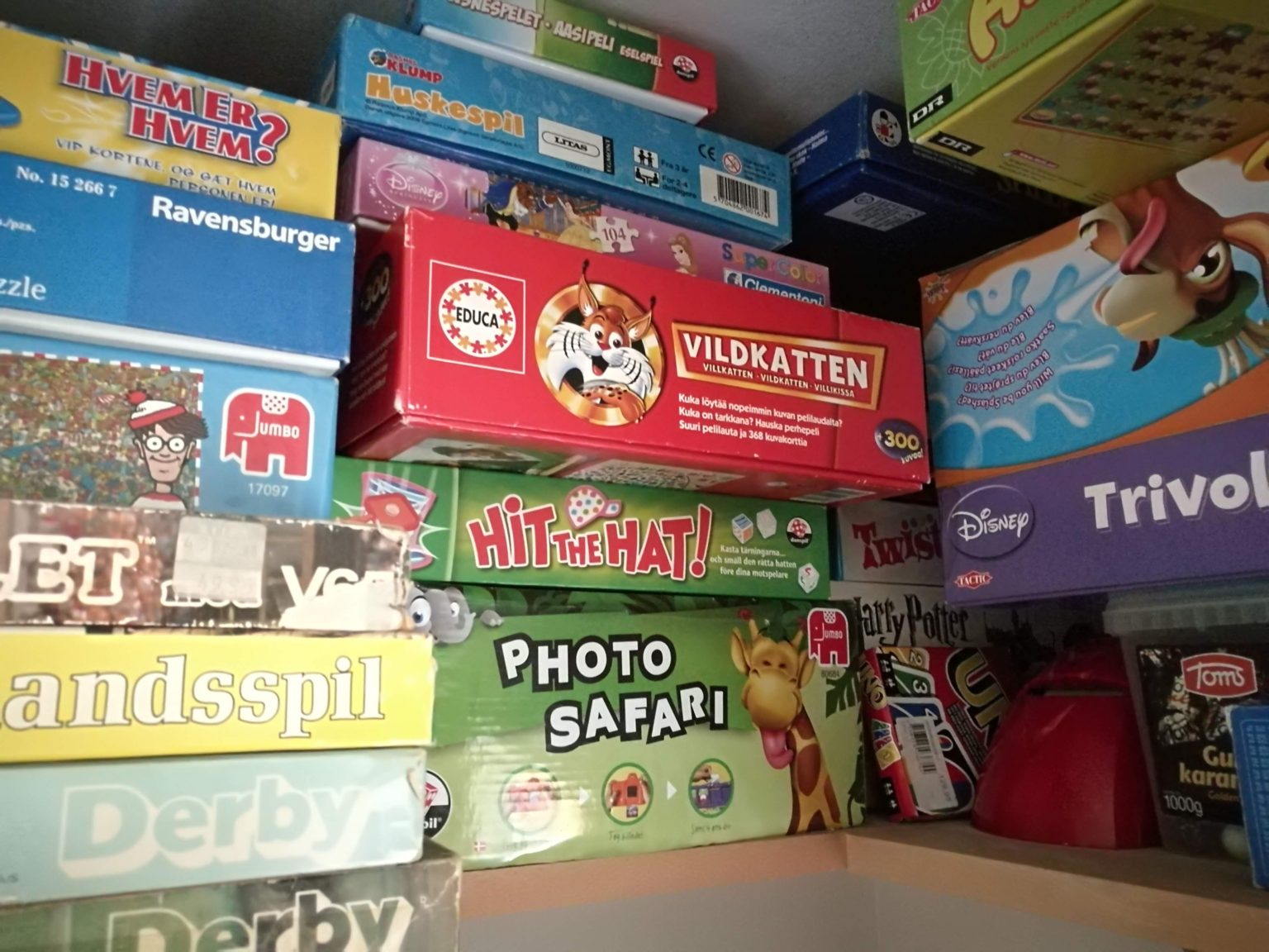 Brætspil - Spilregler.dk Her finder du reglerne.